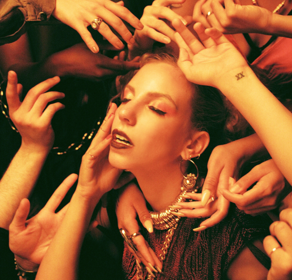 IYVES Returns With Stunning New Song “Gold” | The New Nine